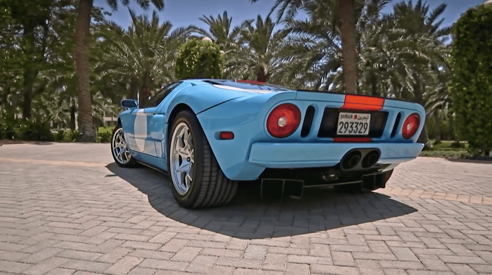 Unveiling the Rarest Gem: Ford GT Heritage Supercar - Motorox TV